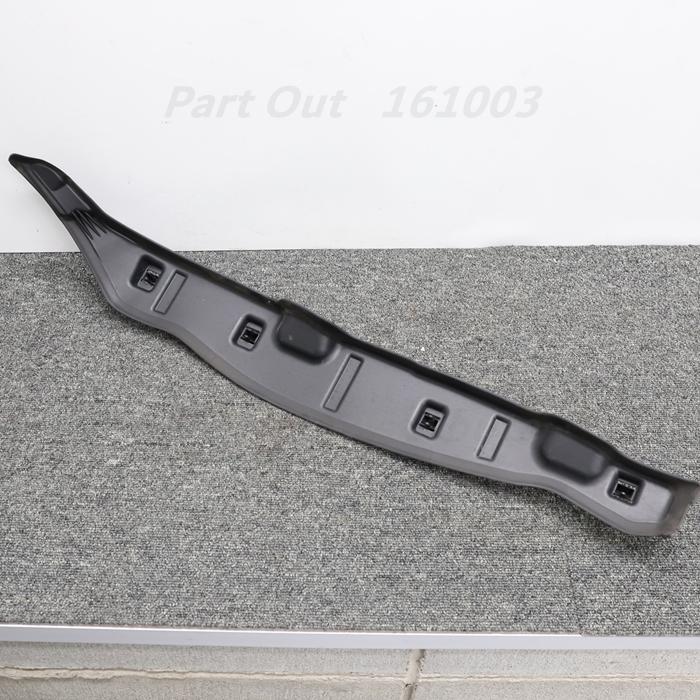 BMW [B-23] G31 JM30 540i 左フロントフェンダー ウェザーストリップ 51487352221 中古 : 車の中古部品専門 ...