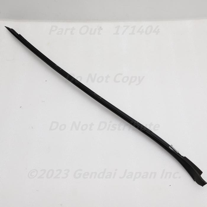 BMW [B-24] 320i E90 Mスポーツ 475 右 フロントガラス サイドモール レインガターモール 51130034044 ...