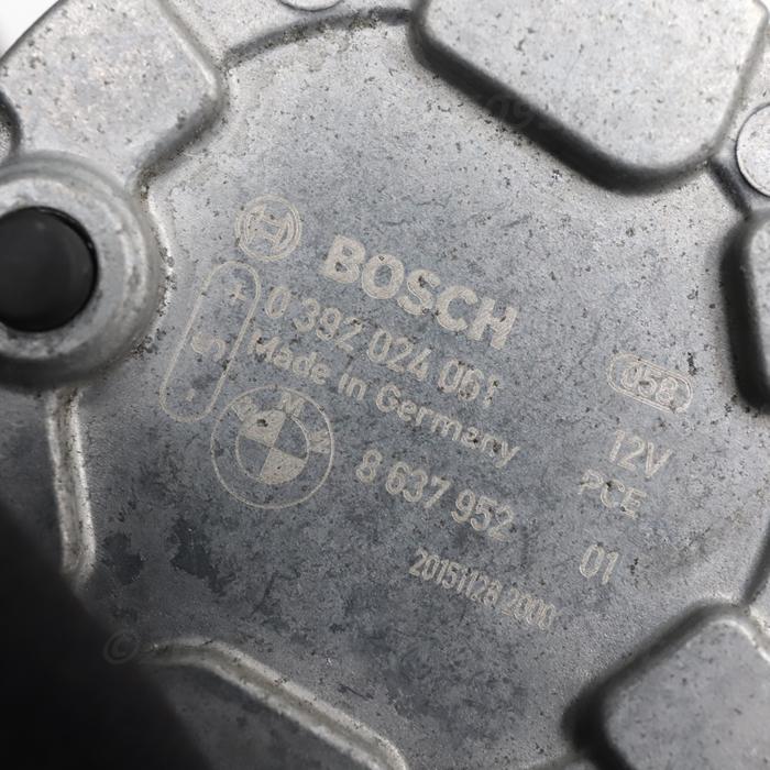 BMW [B-25] 740i G11 7A30 補助クーラントポンプ 11518637952 11518482744 G30 G12 G05 ...
