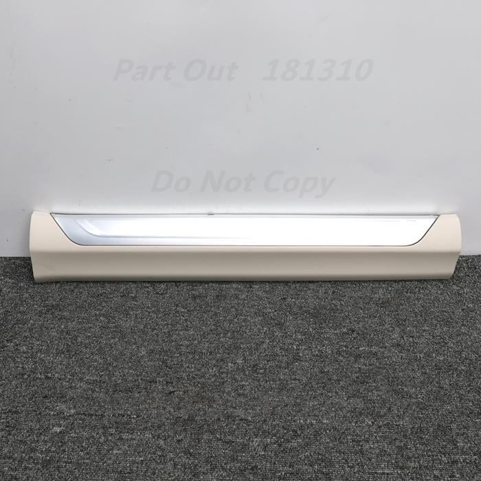 BMW [B-25] 740i G11 7A30 右フロント エントランスカバーレール 51477378054 G12 Mスポーツ 中古 ...