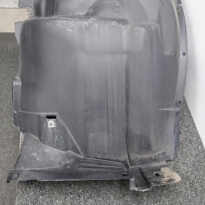 BMW [B-26] 320i E90 LCI 右フロントフェンダーライナー 後側 51717059378 E91 BMW VA20 中古 ...