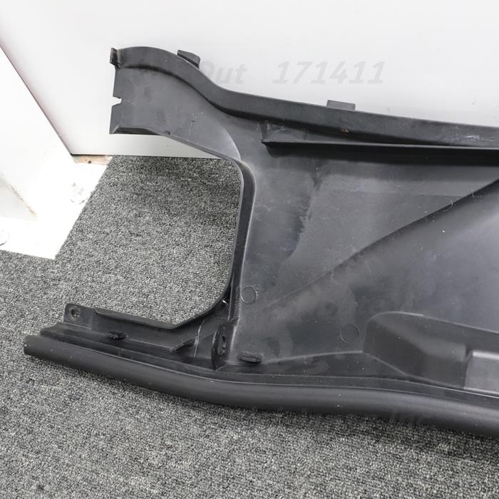BMW [B-26] 320i E90 LCI マイクロフィルターケース 下側 64316924277 E91 E92 E84 VA20 中古 ...