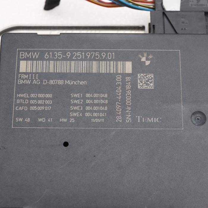 BMW [B-27] 523i F11 Mスポーツ フットウェルモジュール 61356992947 MT25 前期 中古 : 車の中古部品専門 ...