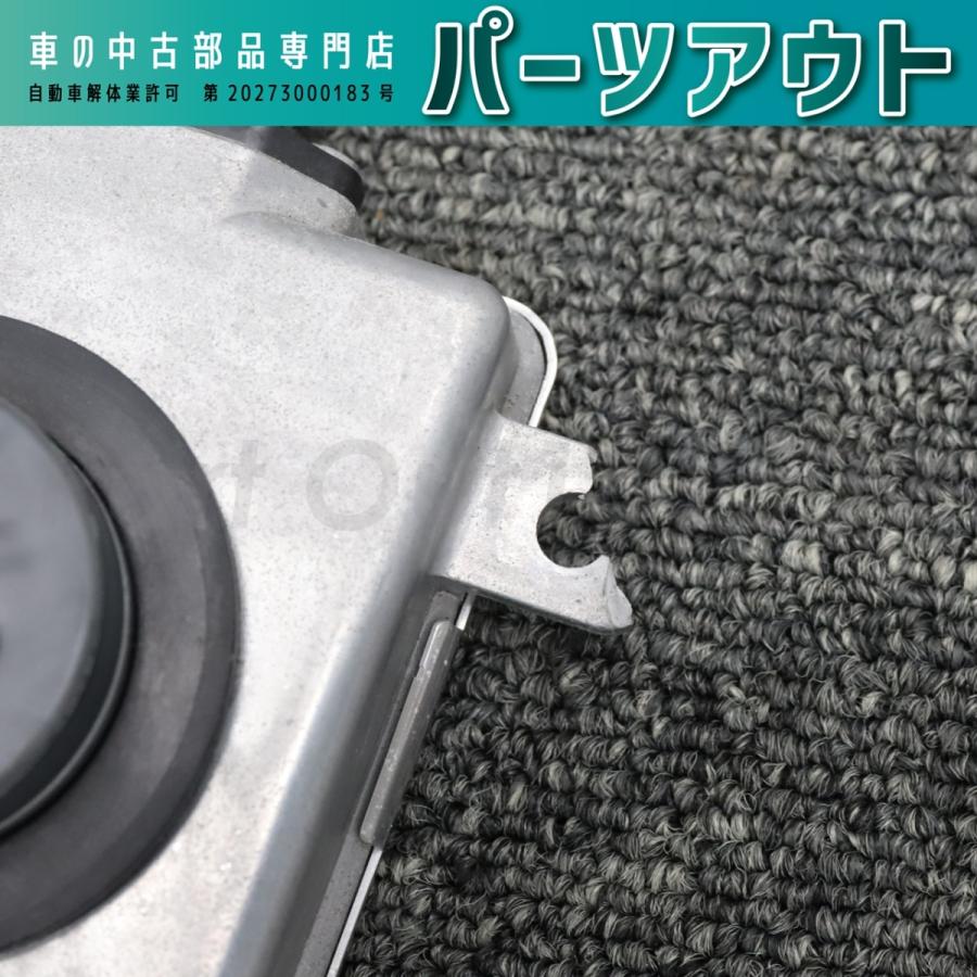 三菱 [C-60]エボ10 CZ4A 前期 ヘッドライト バラスト HID 8301B203 一部割れあり ランエボ10 ランサー ...