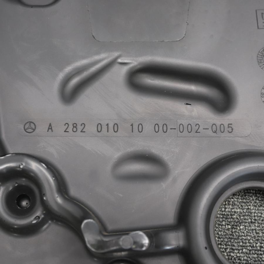 Mercedes-Benz（メルセデス・ベンツ） [M-19]ベンツ W177 A180 エンジンカバー A2820101000 検 ...