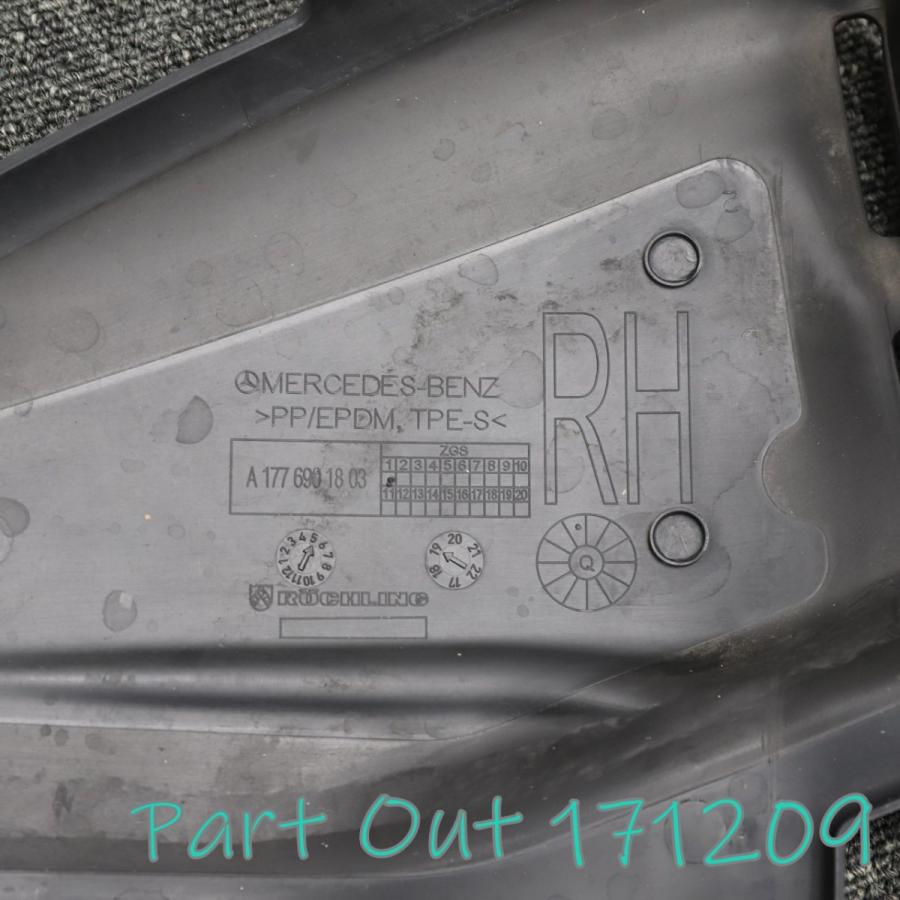 Mercedes-Benz [M-20]ベンツ W177 A200d 右フロント フェンダーライナー A1776901803 AMG ライン ...