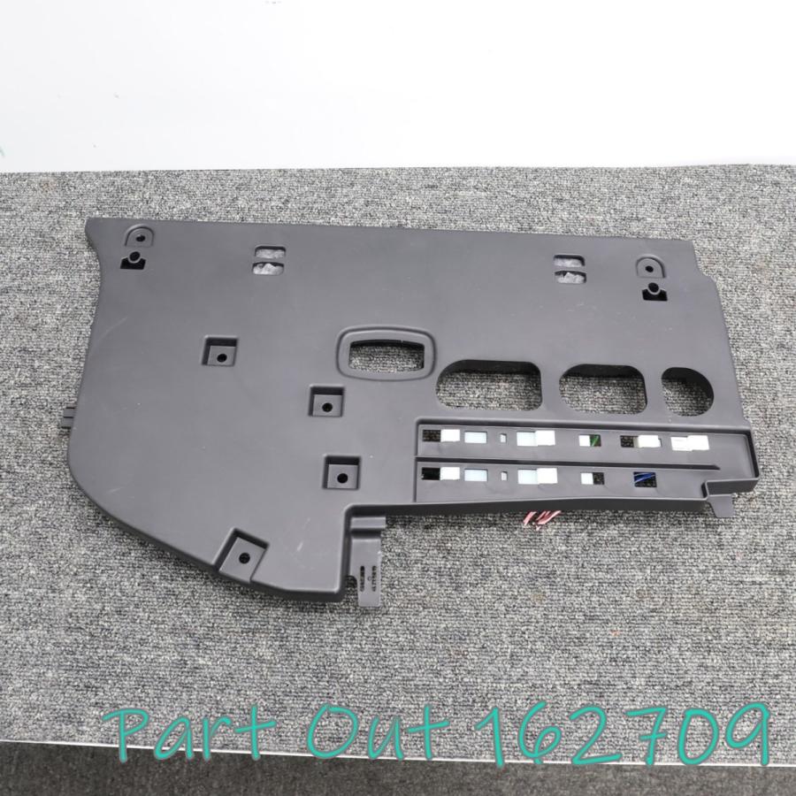 Mercedes-Benz [M-20]ベンツ W177 A200d 左 助手席 ダッシュボード ロアパネル トリム A1776804900 ...