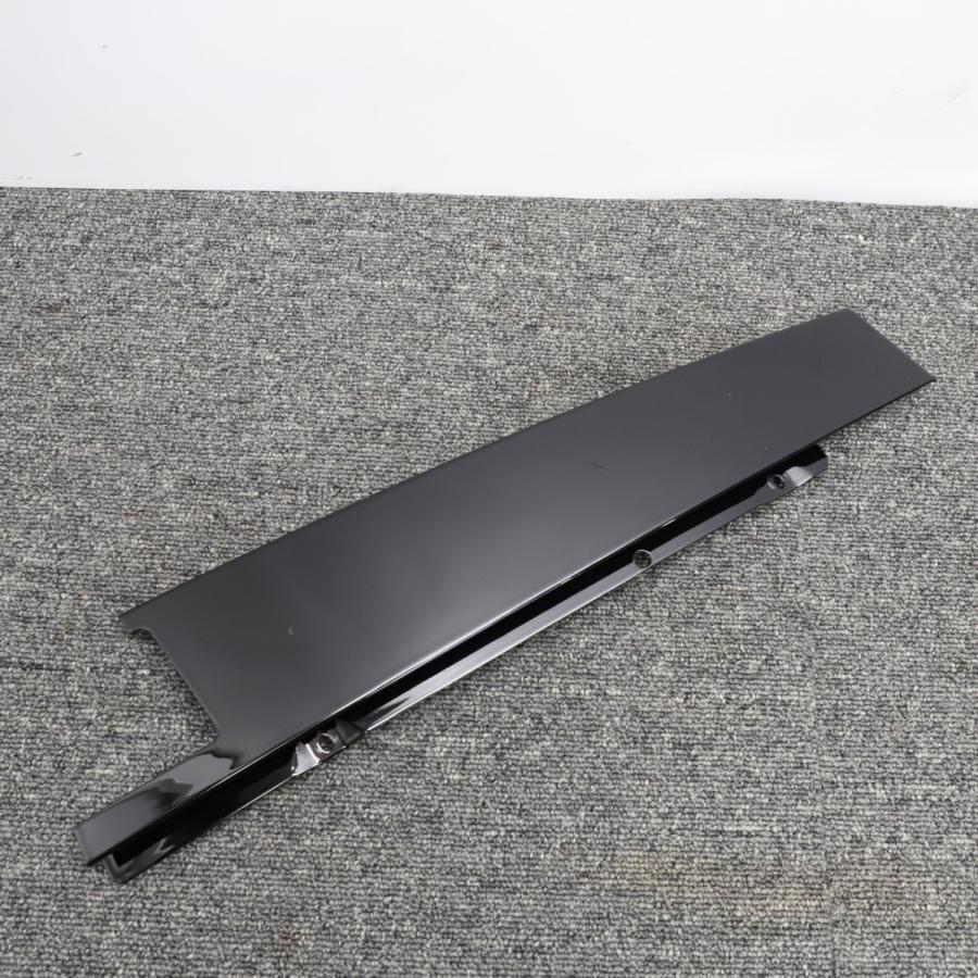 Mercedes-Benz [M-22]ベンツ W213 E200 左リアドア トリムキャップ ピラーカバー A2136900387 中古 ...