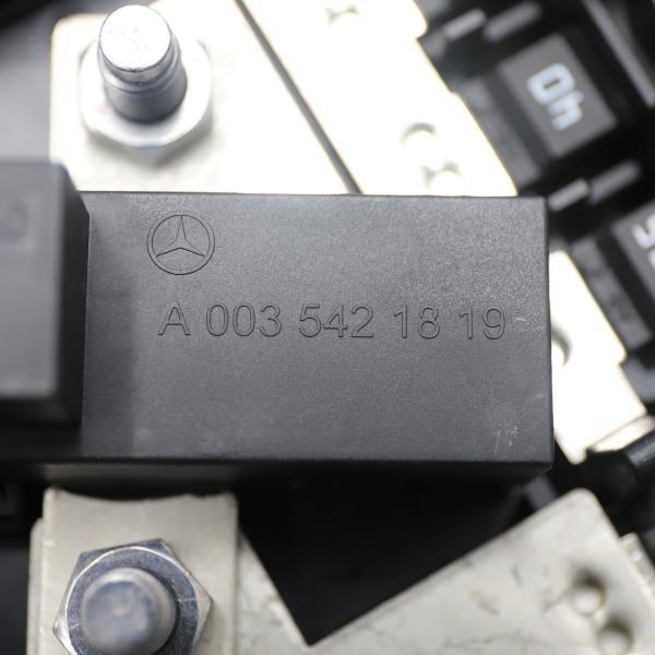 Mercedes-Benz [M-24]ベンツ C63 S AMG エディション1 ヒューズボックス リレー A0035421819 ...