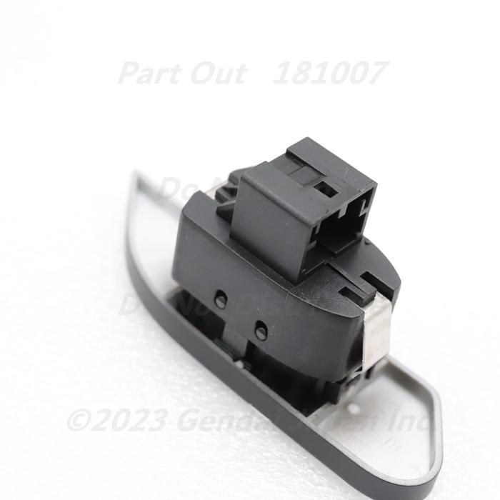 [P-16]マカン ターボ 95B 右 ロックスイッチ 95B962126B ポルシェ 95BCTL 中古 : p-16124 : 車の中古 ...