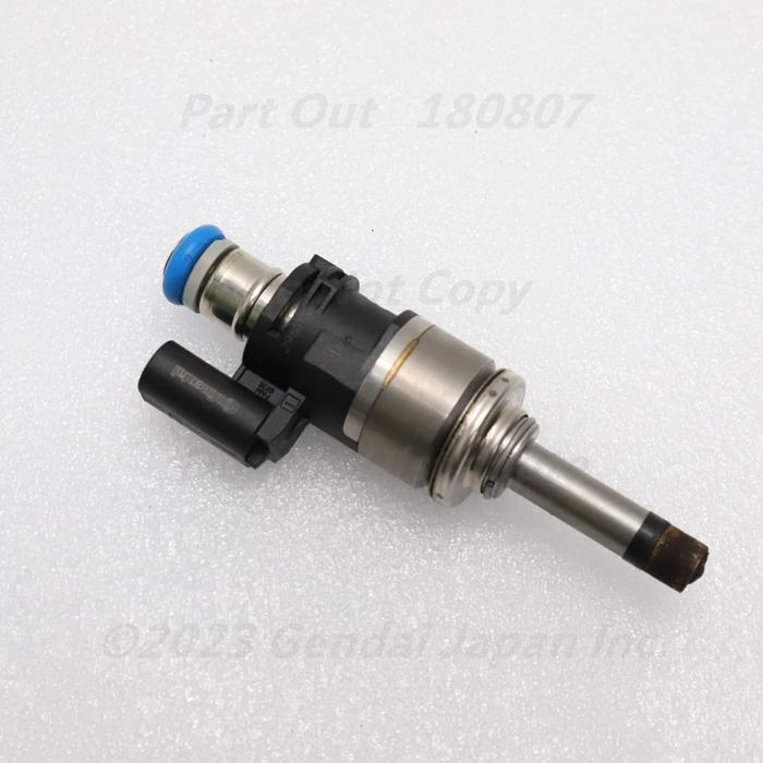 PORSCHE [P-16]マカン ターボ 95B インジェクター94611012832 ポルシェ 95BCTL 中古 : 車の中古部品専門店 ...