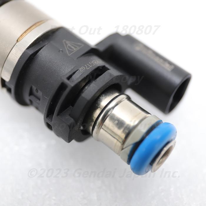 PORSCHE [P-16]マカン ターボ 95B インジェクター94611012832 ポルシェ 95BCTL 中古 : 車の中古部品専門店 ...