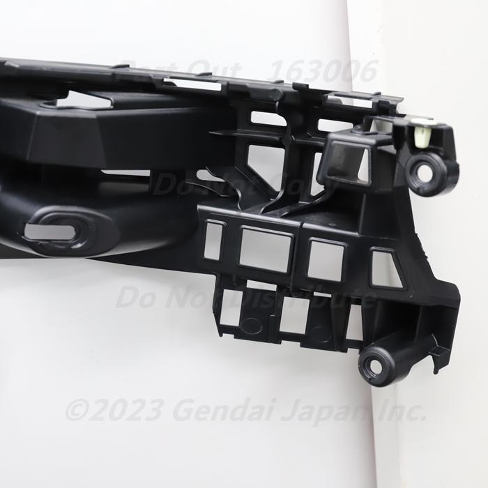 PORSCHE [P-16]マカン ターボ 95B 右リア バンパーリテーナー ブラケット 95B807254C 95B807572A ...