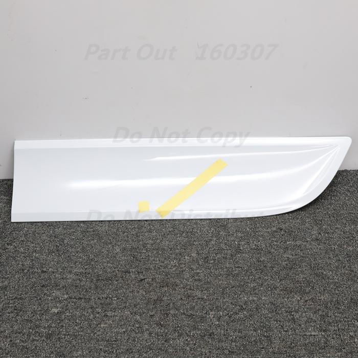 PORSCHE（ポルシェ） [P-16]マカン ターボ 95B S9R 左リアドア トリム モール 95B839889E 95B898565A ...