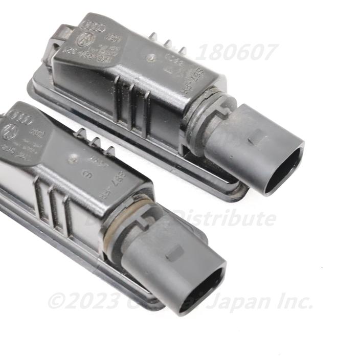 PORSCHE [P-16]マカン ターボ 95B ライセンスプレートライト 2個セット 95863162000 ポルシェ 95BCTL 中古 ...