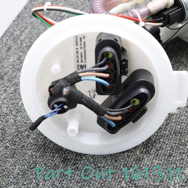 ベントレー [W-1]ベントレー ベンテイガ W12 フューエルポンプ 燃料ポンプ 36A201087B 36A919087B 中古 : 車の ...