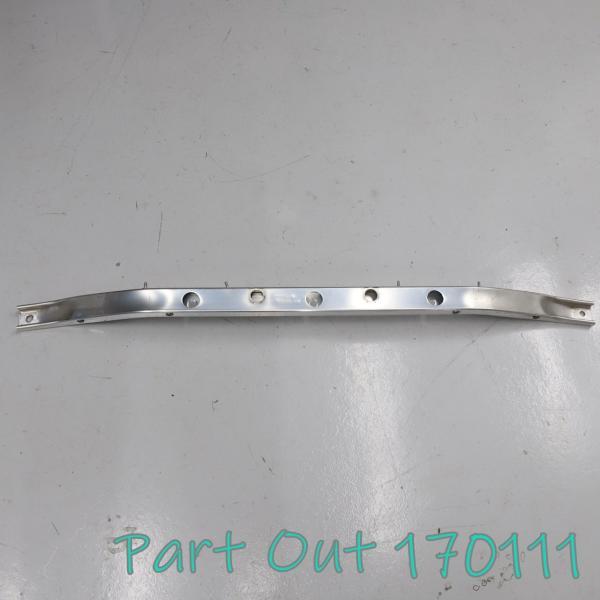 ベントレー [W-1]ベントレー ベンテイガ W12 ホースメント ヘルパーレインフォースメント 4M0805645B カイエン Q7 Q8 ...