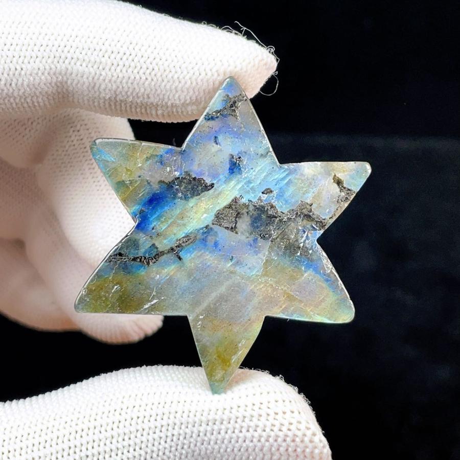 PROME 天然石 一点物 A00349 特別仕様品・ラブラドライト・45X40X10mm ・彫刻品・上下の穴・使い方動画付き（ネックレス ＆ ペンダント＆ブレスレット多用型） : 天然石工場 ...