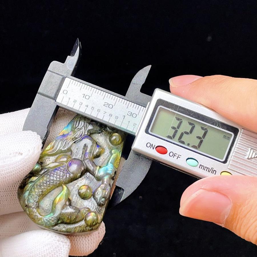 PROME 天然石 一点物 特別仕様品・ラブラドライト・彫刻品・上下の穴・使い方動画付き（ネックレス ＆ ペンダント＆ブレスレット多用型）A00397 : 天然石工場直売店 PROME ...