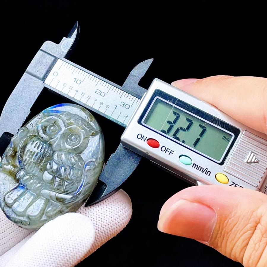 PROME 天然石 一点物 特別仕様品・ラブラドライト・彫刻品・上下の穴・使い方動画付き（ネックレス ＆ ペンダント＆ブレスレット多用型）A00635 : 天然石工場直売店 PROME ...