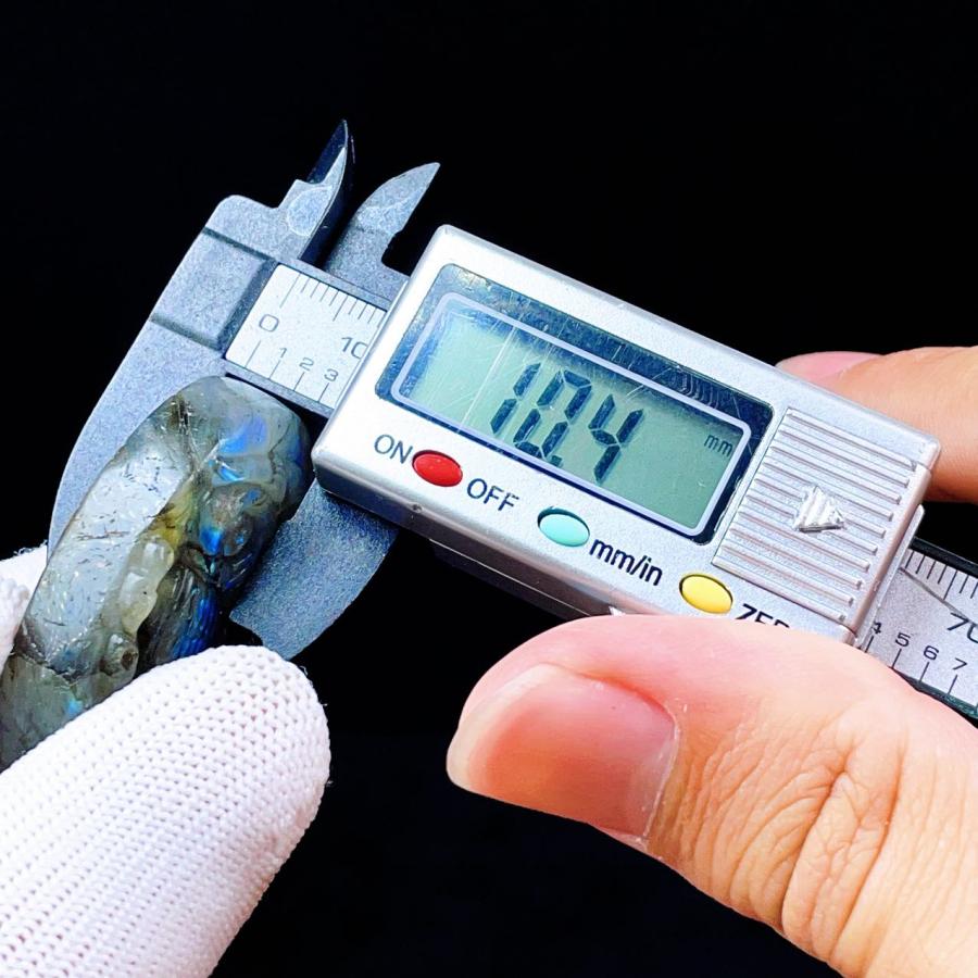 PROME 天然石 一点物 特別仕様品・ラブラドライト・彫刻品・上下の穴・使い方動画付き（ネックレス ＆ ペンダント＆ブレスレット多用型）A00635 : 天然石工場直売店 PROME ...