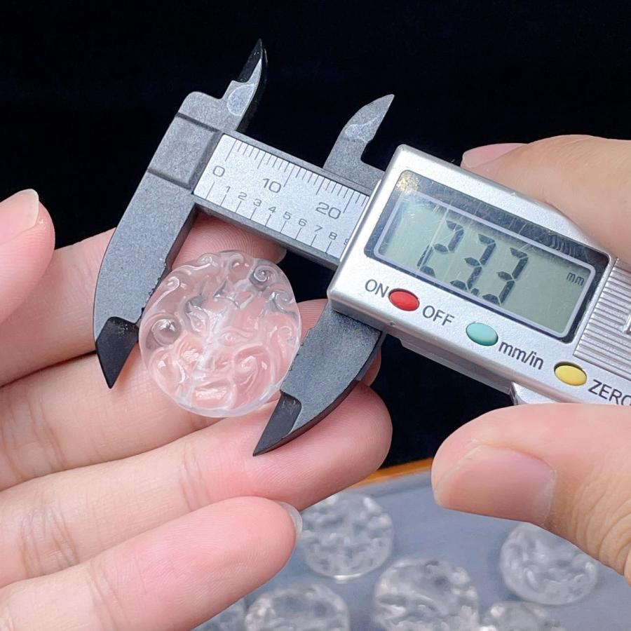 PROME 天然石 水晶・九尾狐・手彫り・貫通孔 NO.P2727 : 天然石工場直売店 PROME - 通販 - Yahoo!ショッピング