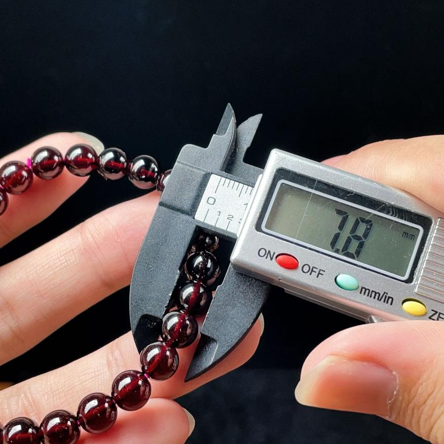 PROME 天然石 一点物 パイロープ・ガーネット NO.V9214 : 天然石工場直売店 PROME - 通販 - Yahoo!ショッピング