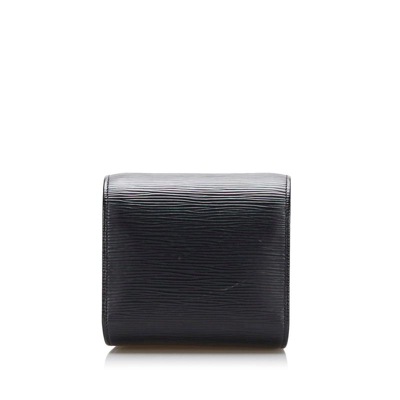 LOUIS VUITTON ルイ ヴィトン エピ ミニュイ 斜め掛け LOUIS VUITTON ルイ ヴィトン エピ ミニュイ 斜め掛け