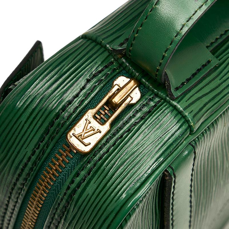 LOUIS VUITTON（ルイ・ヴィトン） ルイ ヴィトン エピ ジュヌフィーユ 斜め掛け ショルダーバッグ M52154 ボルネオグリーン ...