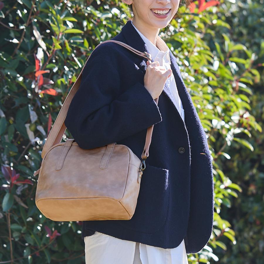 kanmi Kanmi. カンミ fuwari ボストンショルダーバッグ B24-05 かんみ バッグ ハンドバッグ 斜め掛け 肩掛け ブランド 本革 レザー 日本製 : GLENCHECK ...