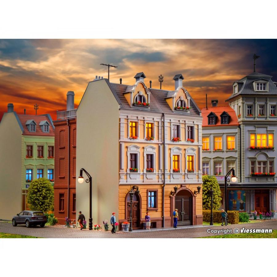 Kibri(キブリ) HO Stadthaus mit Fabrikanbau 38389 : global-train(グローバルトレイン) - 通販 - Yahoo!ショッピング