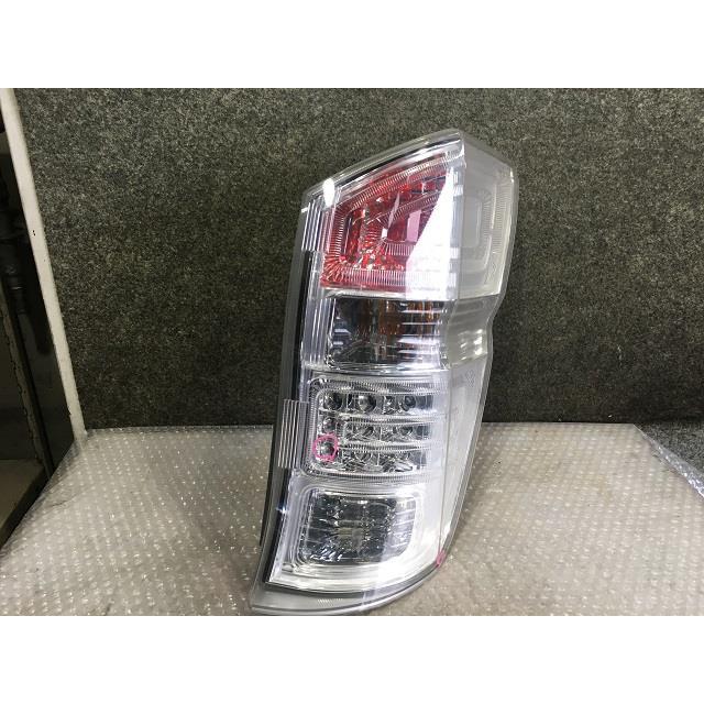 ステップワゴン DBA-RK5 右テールランプ : 000011608015500 : 長崎リパーツ ヤフーショップ - 通販 - Yahoo!ショッピング