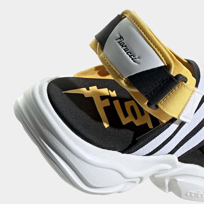 adidas Originals × FIORUCCI アディダスオリジナルス adidas Originals × FIORUCCI アディダスオリジナルス