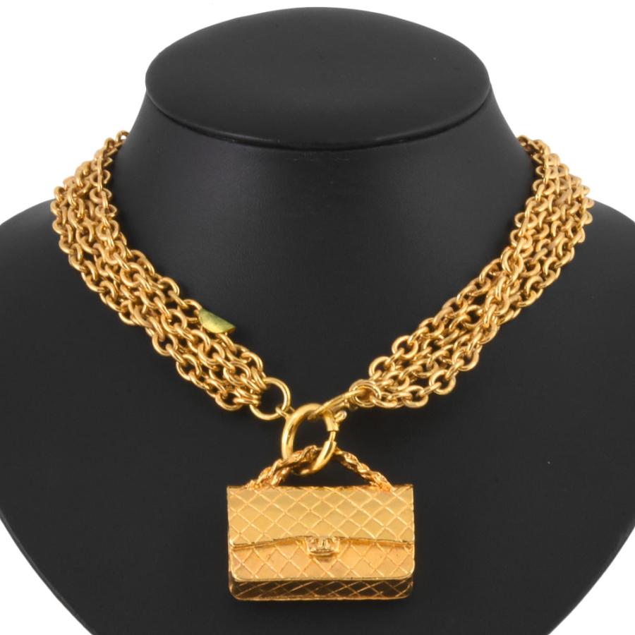 CHANEL シャネル バッグ マトラッセ モチーフ ペンダント CHANEL シャネル バッグ マトラッセ モチーフ ペンダント