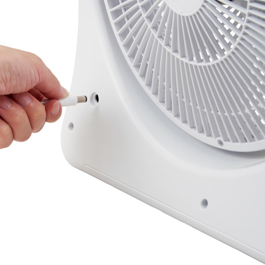 アピックスインターナショナル APIX INTL 扇風機 サーキュレーター 軽量 大風量 上下手動首振り 3段階風量 コンセント 乾電池 2 ...