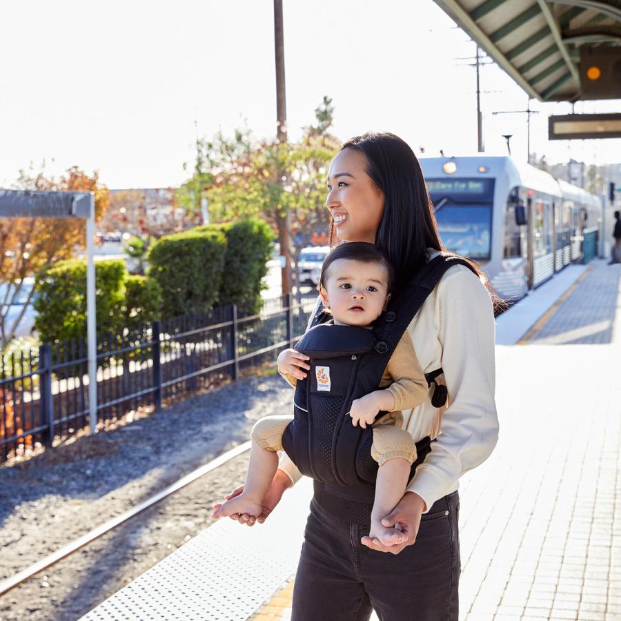 ergobaby エルゴベビー Ergobaby オムニ ブリーズ 抱っこひも ベビーウェアリング 新生児 4WAY ポーチ付き OMNI BREEZE : Goods Lab Plus ...