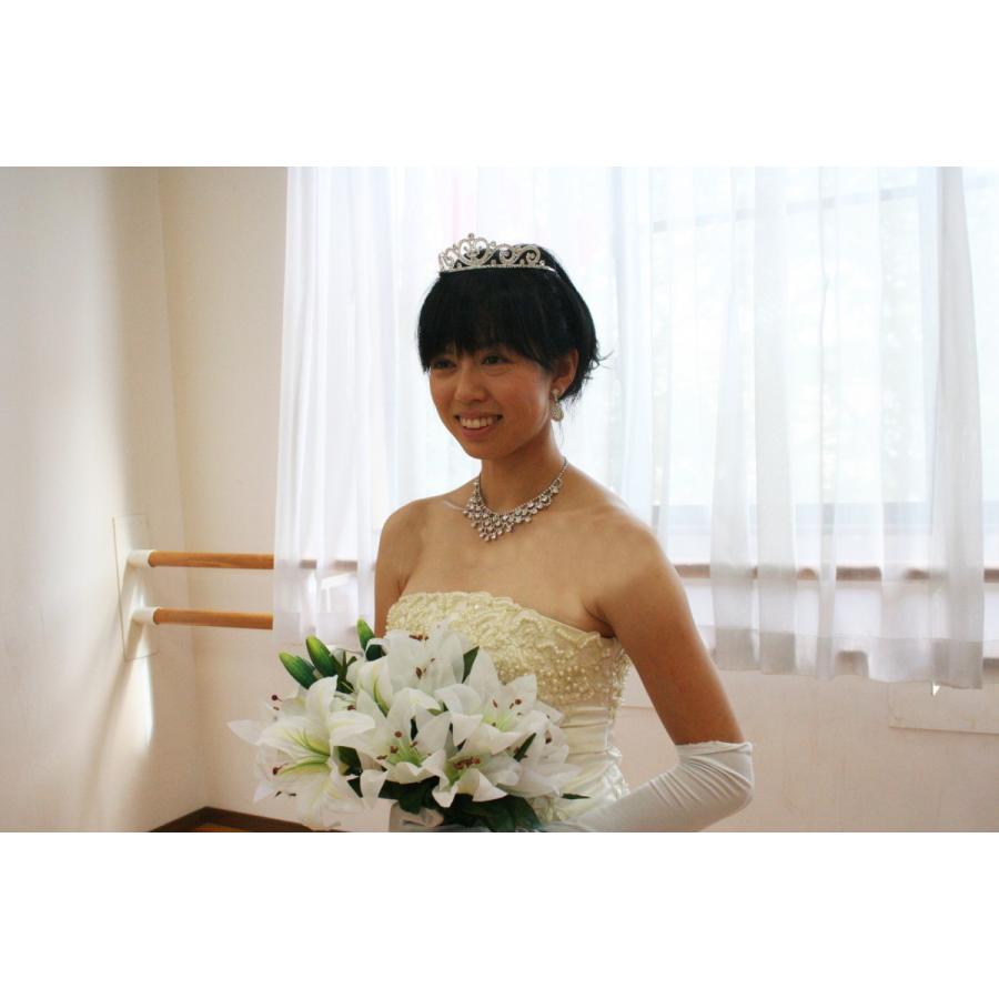 SWAROVSKI ティアラ 結婚式 ウェディング 髪飾り ケース SWAROVSKI ティアラ 結婚式 ウェディング 髪飾り ケース