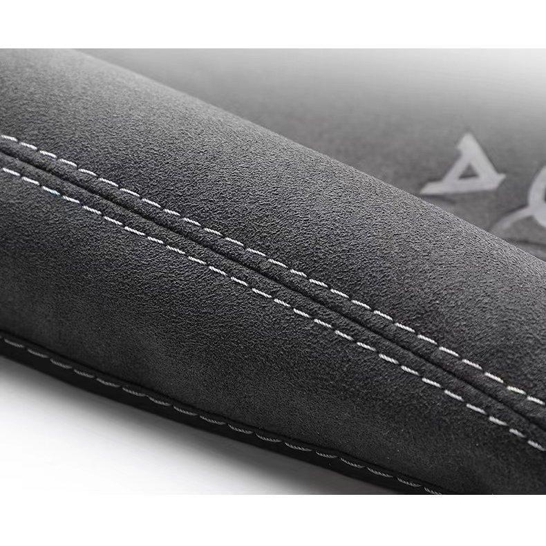 アウディAUDIロゴA6L/A7A4L/A5A3Q5Q5LQ3Q2LA3L専用Alcantaraスエードステッチ加工アームレストカバーアームレストボックスカバー : グリーンバレーYahoo ...