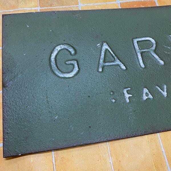 アイアン ファヴォリートプレート グリーン（UN1287）壁掛け飾り : グリングリン - 通販 - Yahoo!ショッピング