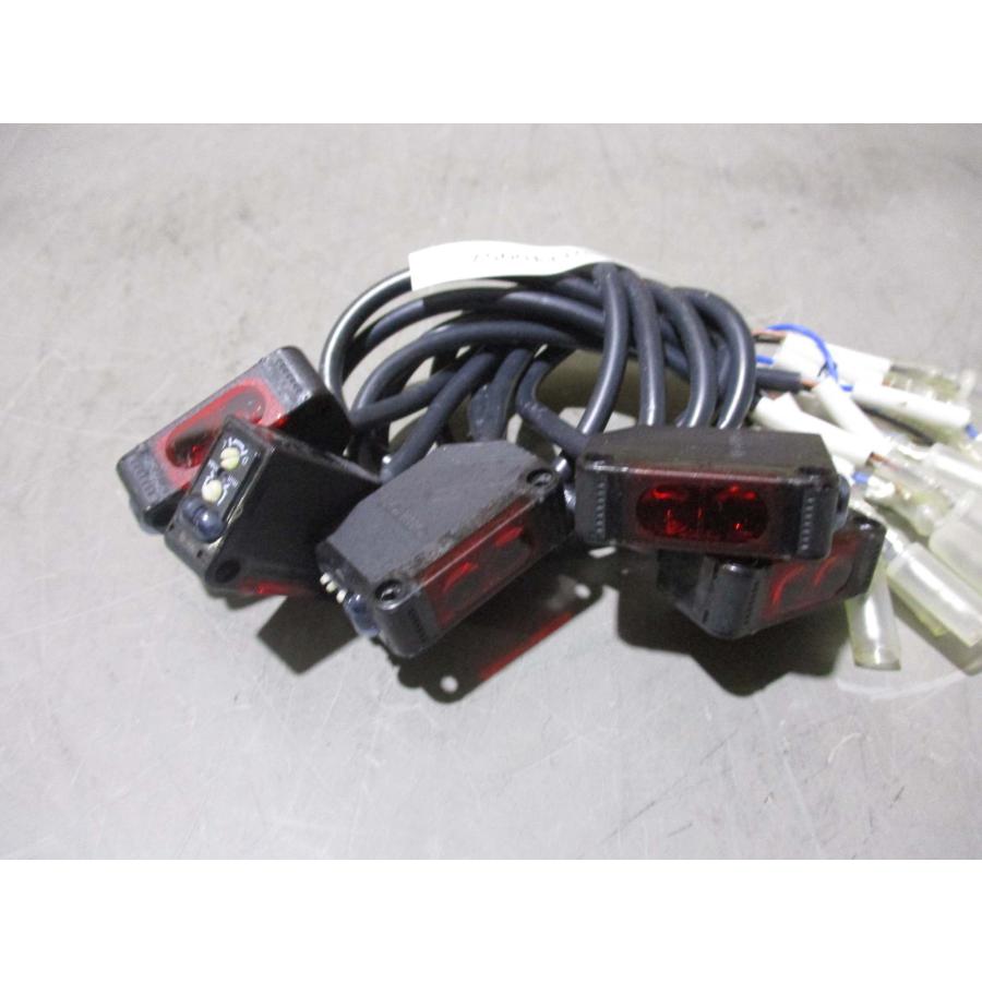 中古 Omron E3Z-R61 小型アンプ内蔵形 光電センサ 5個(AASR50114D057) : growdetrading Yahoo!ショップ - 通販 - Yahoo!ショッピング