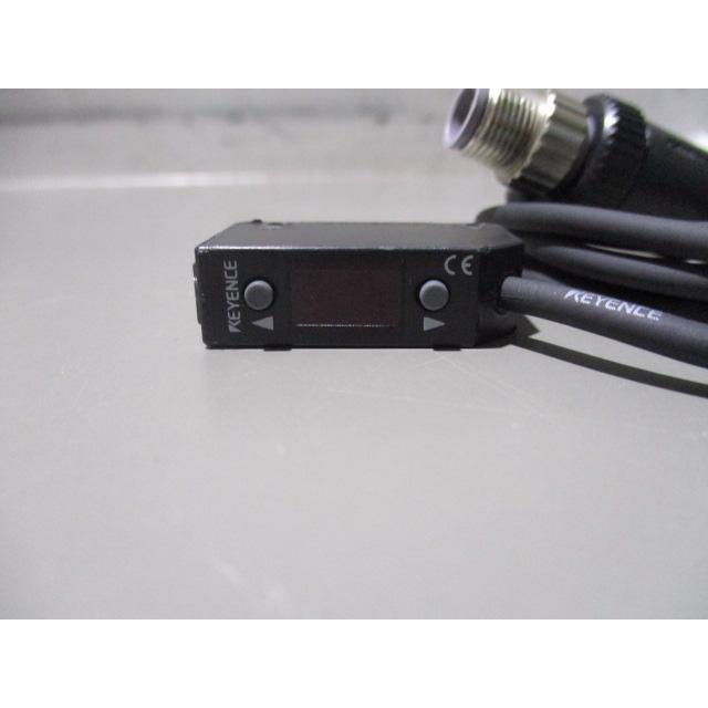 中古 KEYENCE PZ-V31P アンプ内蔵型光電センサ(AATR41011A048) : growdetrading Yahoo ...