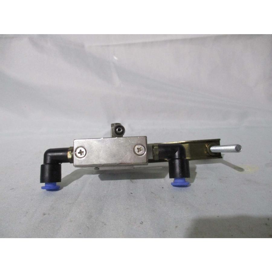 中古SMC メカニカルバルブ VM13(EAAR40930D135) :EAAR40930D135:growdetrading Yahoo!ショップ - 通販 - Yahoo!ショッピング