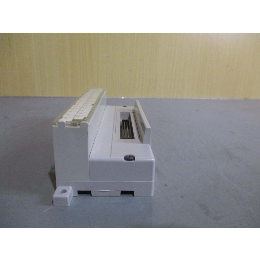 新古 YOSHIDA PX7D-40V6-R INTERFACE UNIT 定格125V(EATR60709C007 ...