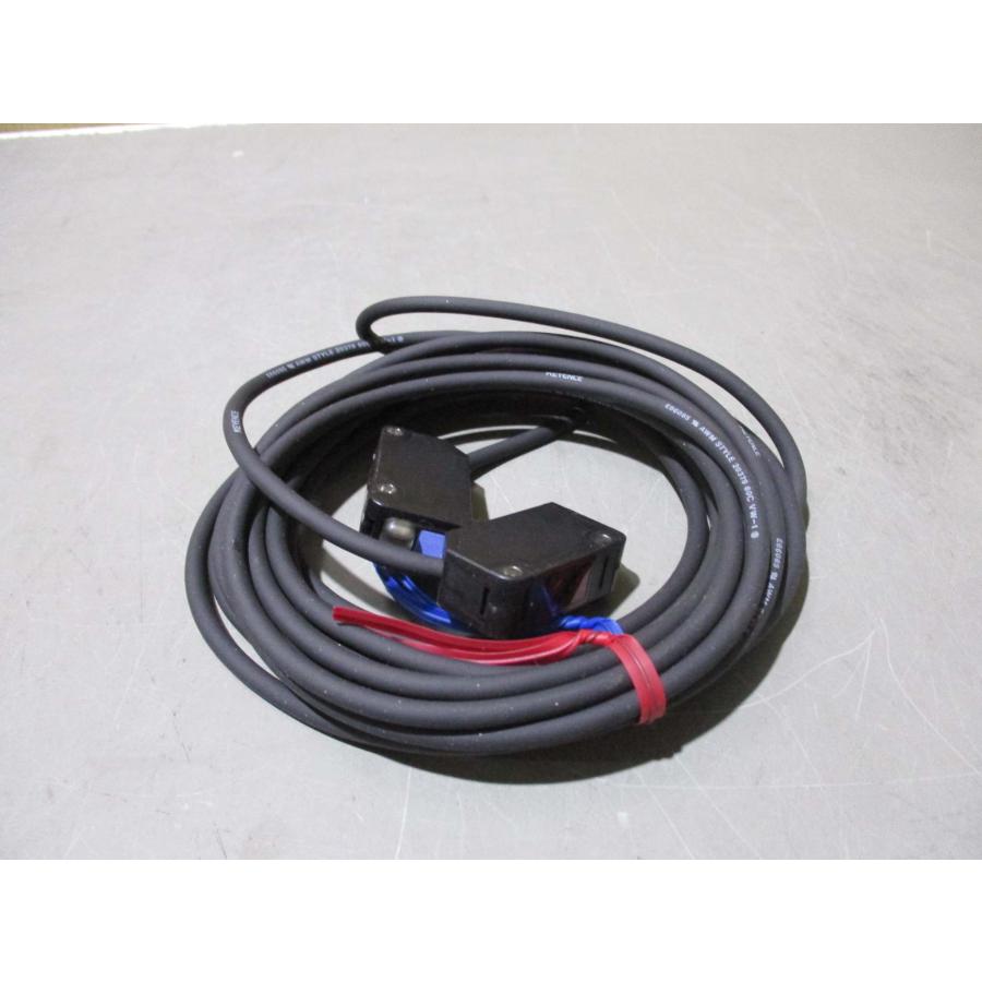 新古 KEYENCE PZ-M51 アンプ内蔵型光電センサ(FAHR50119B157) : growdetrading Yahoo!ショップ ...