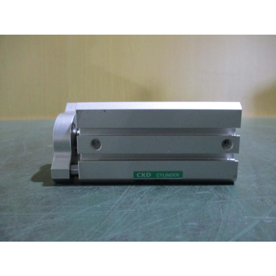 新古 CKD SSG-L-20-40 SSGシリーズ ガイド付スーパーコンパクトシリンダ 3個(FARR50523D158 ...