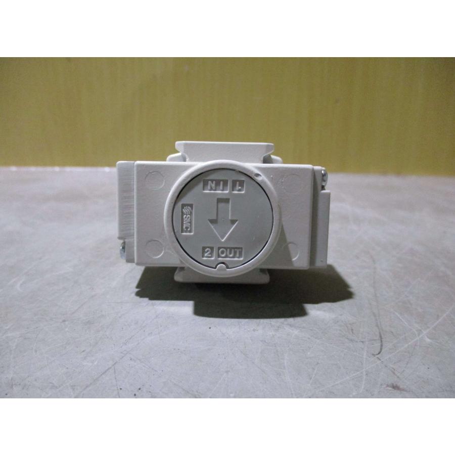 新古 SMC AR20-F01BG-1RY-B / G36-4-04 / AR23P- 270AS 精密レギュレータ (FBAR51125C059) : fbar51125c059 ...
