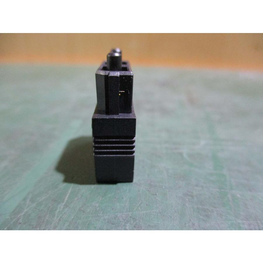 新古 TOSHIBA TOCP-255 プラスチック光ファイバ コネクタ [41個](FBCR50414D081 ...