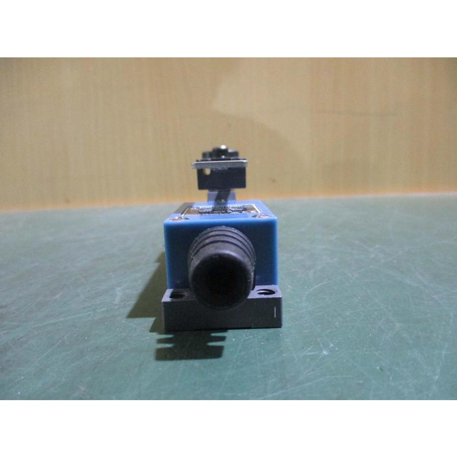 中古PANASONIC AZ8108 デバイス VL ミニリミットスイッチ(FBJR50316C073) : growdetrading ...