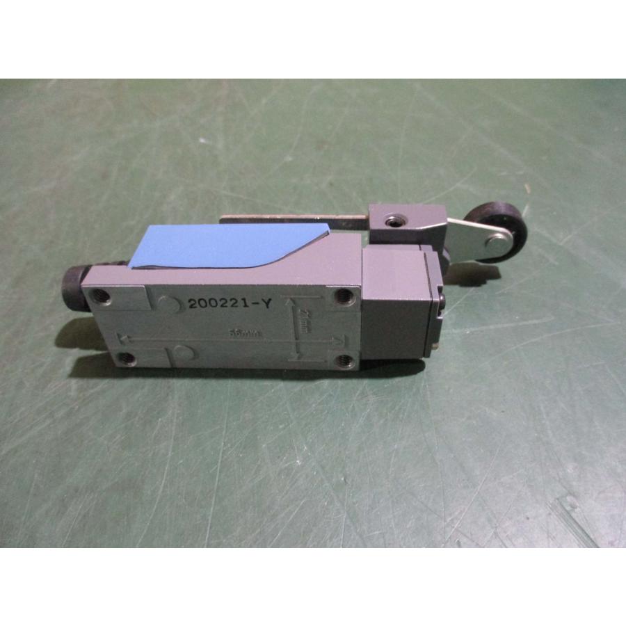 中古PANASONIC AZ8108 デバイス VL ミニリミットスイッチ(FBJR50316C073) : growdetrading ...