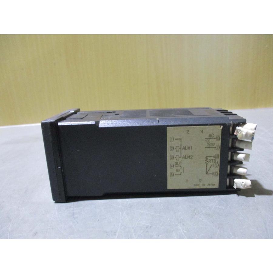 中古 YOKOGAWA UT04-111 ディジタル指示調節計(JACR50217A028) : growdetrading Yahoo ...
